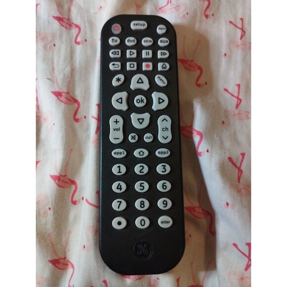 General Electric | Other | Ge Universal Remote Control 39526 Cl4 815 ...